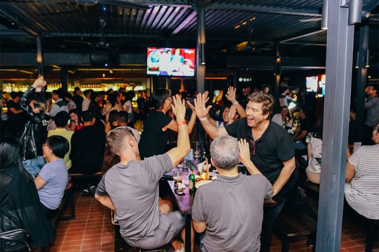 Indonesia Nightlife, Massage & Red Light Areas - Indonesia Tours