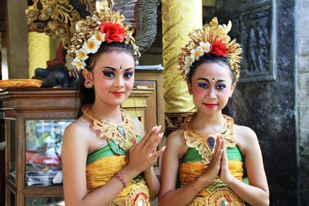 Indonesia Greetings & Etiquette | Useful Phrases for Visitors to ...