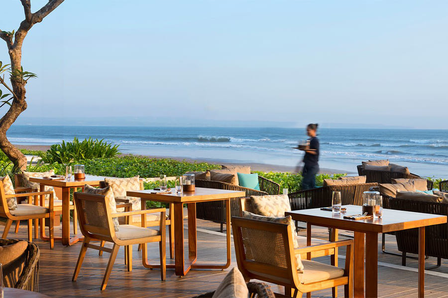 Top 5+ Best Restaurants in Bali Indonesia - Indonesia Tours
