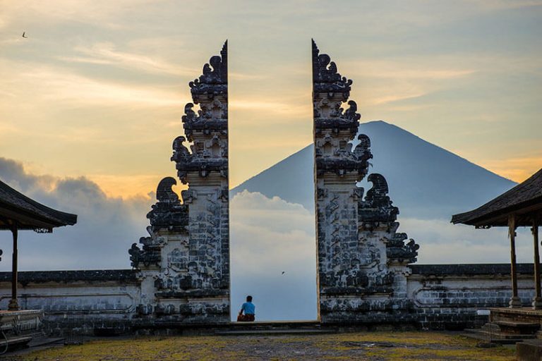 Top 10 Best Tourist Attractions in Indonesia - Indonesia Tours